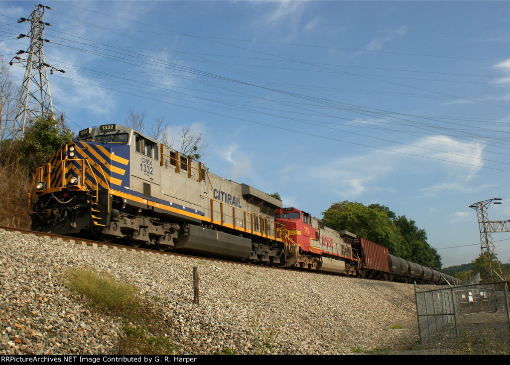 CREX 1332 and BNSF 713 bring CSX CBR K08008 east. A fine-looking pair!